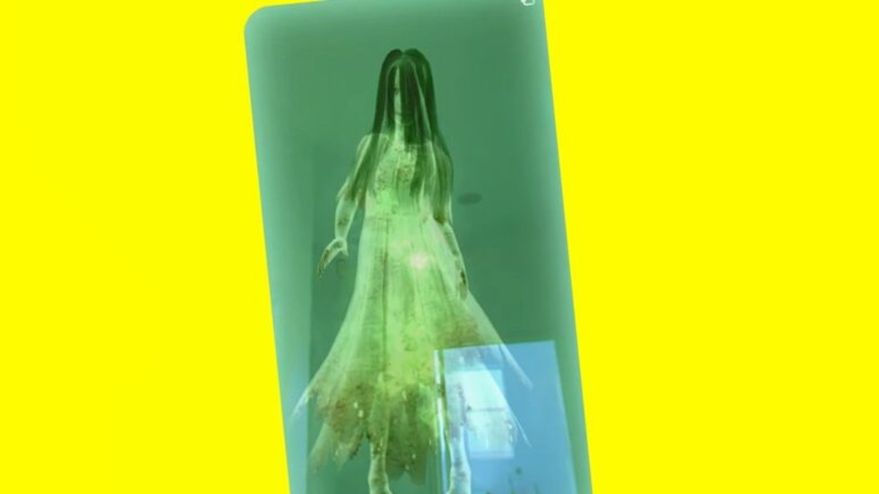 Ghost Phone, un mundo de espectros en realidad virtual - Zombisnes